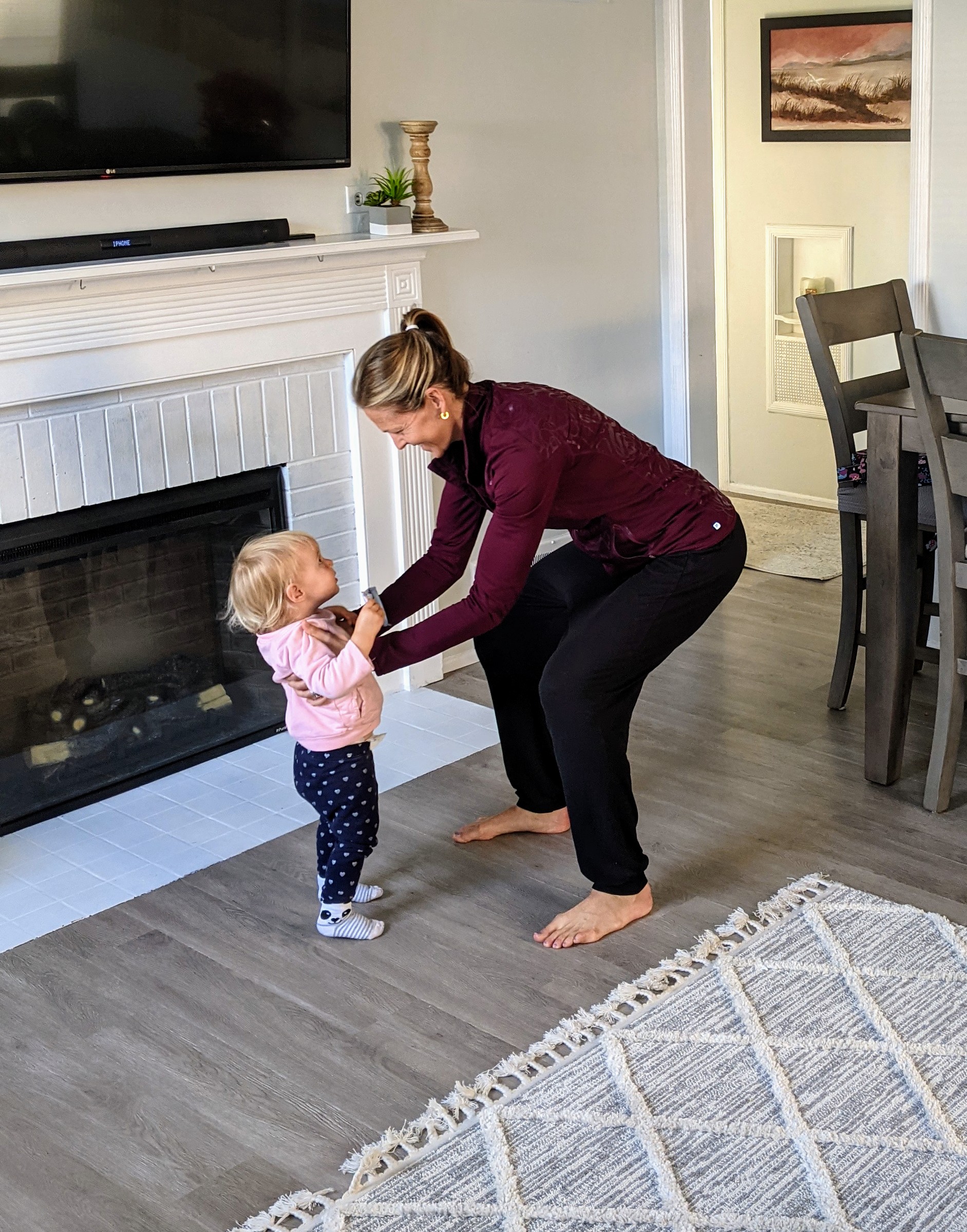 How to lift & carry your baby, WITHOUT pain! – SHEFit Physical Therapy